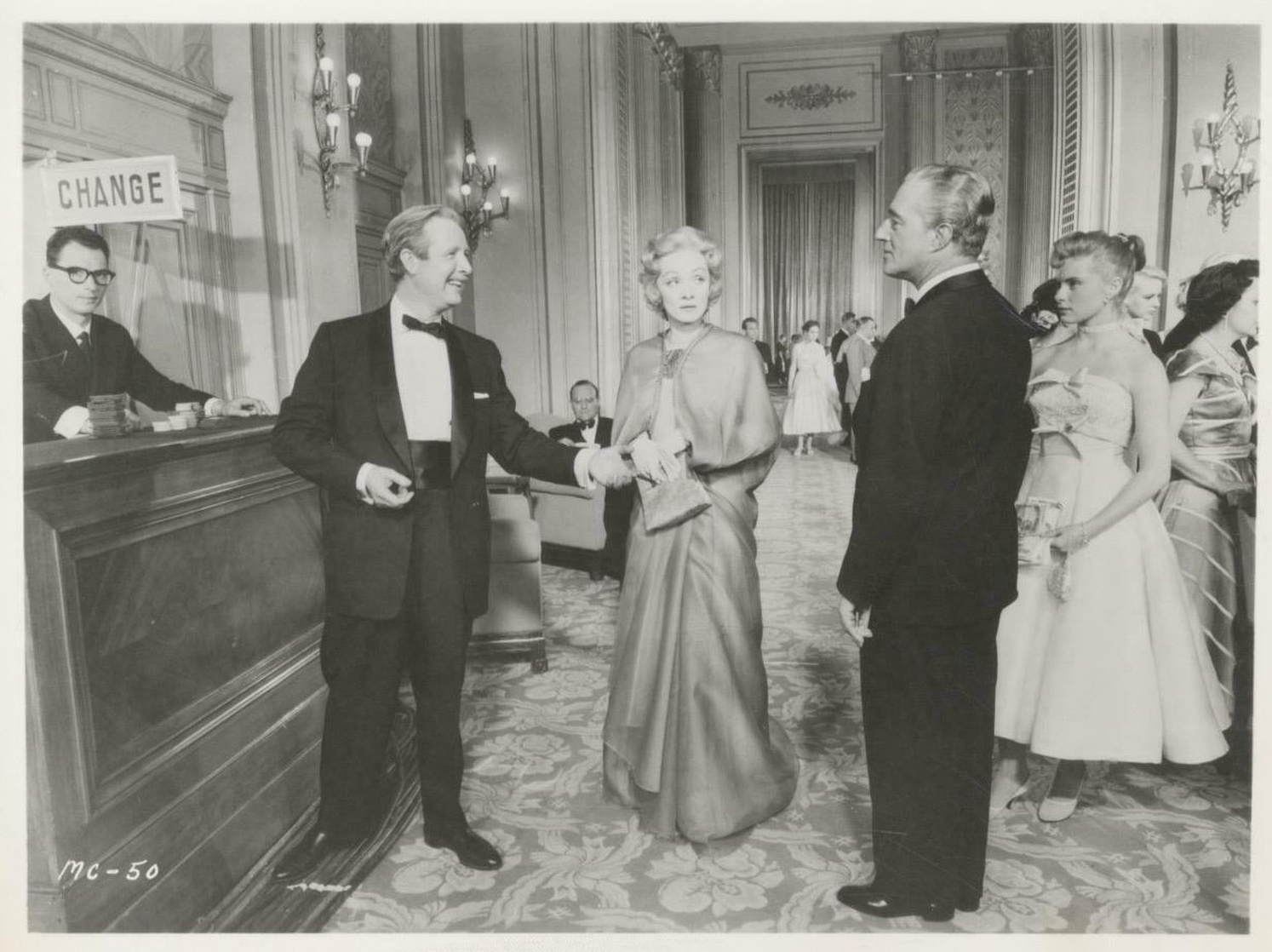 Arthur O'Connell, Marlene Dietrich