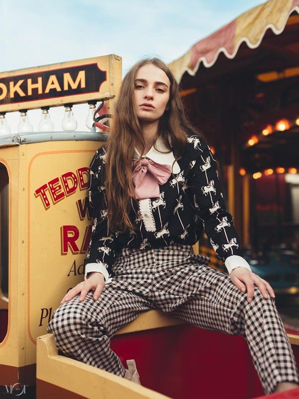 Picture of MAISIE STOCK