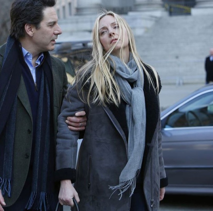 Picture of Hope Davis