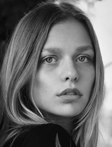 Picture of Iris Van't Hof II