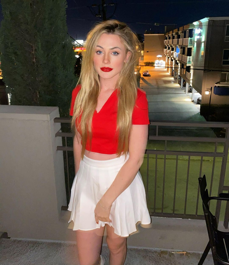 Image of Emma Holzer