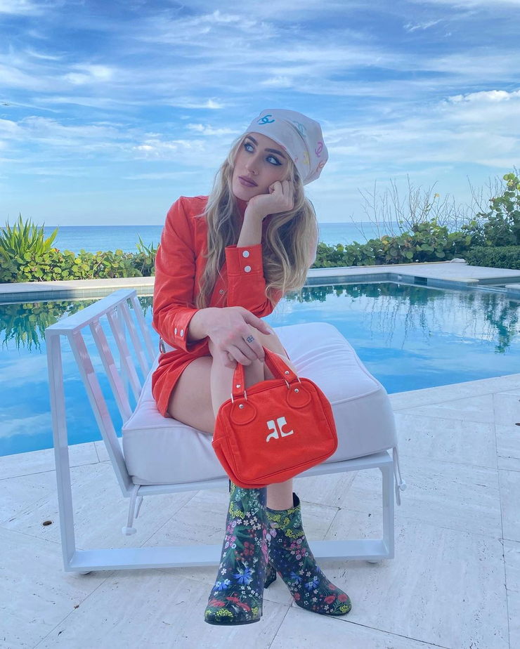 Picture of Emma Holzer