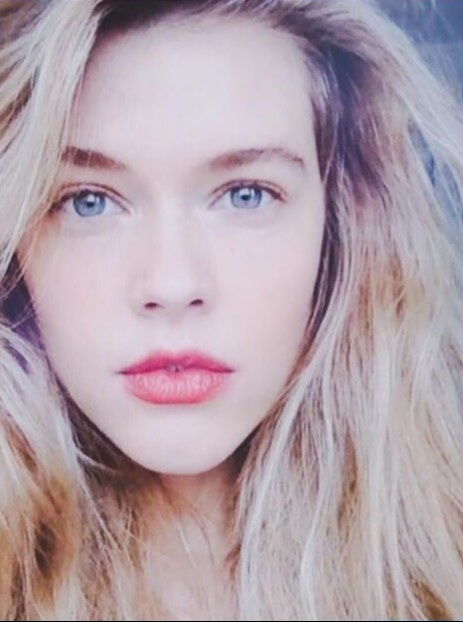 Picture of Victoria Lee