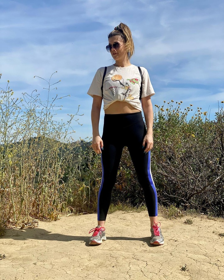 Picture of Lindsey Shaw