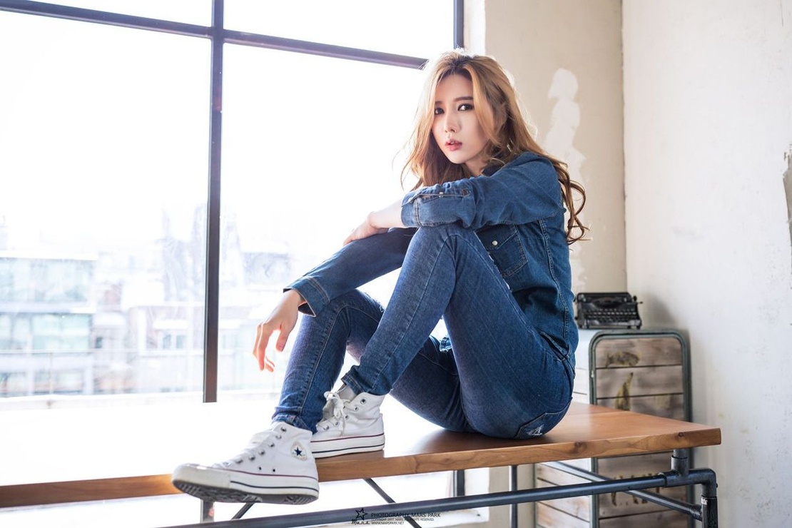 Picture of Song Ju Ah