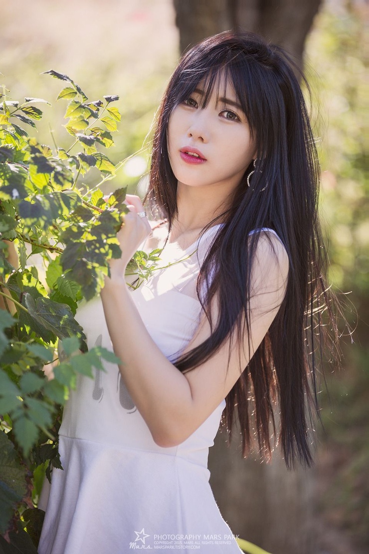Picture of Song Ju Ah