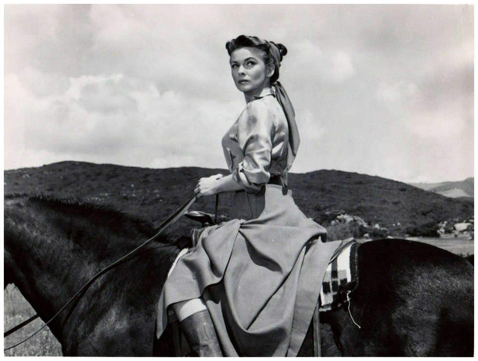 Joanne Dru