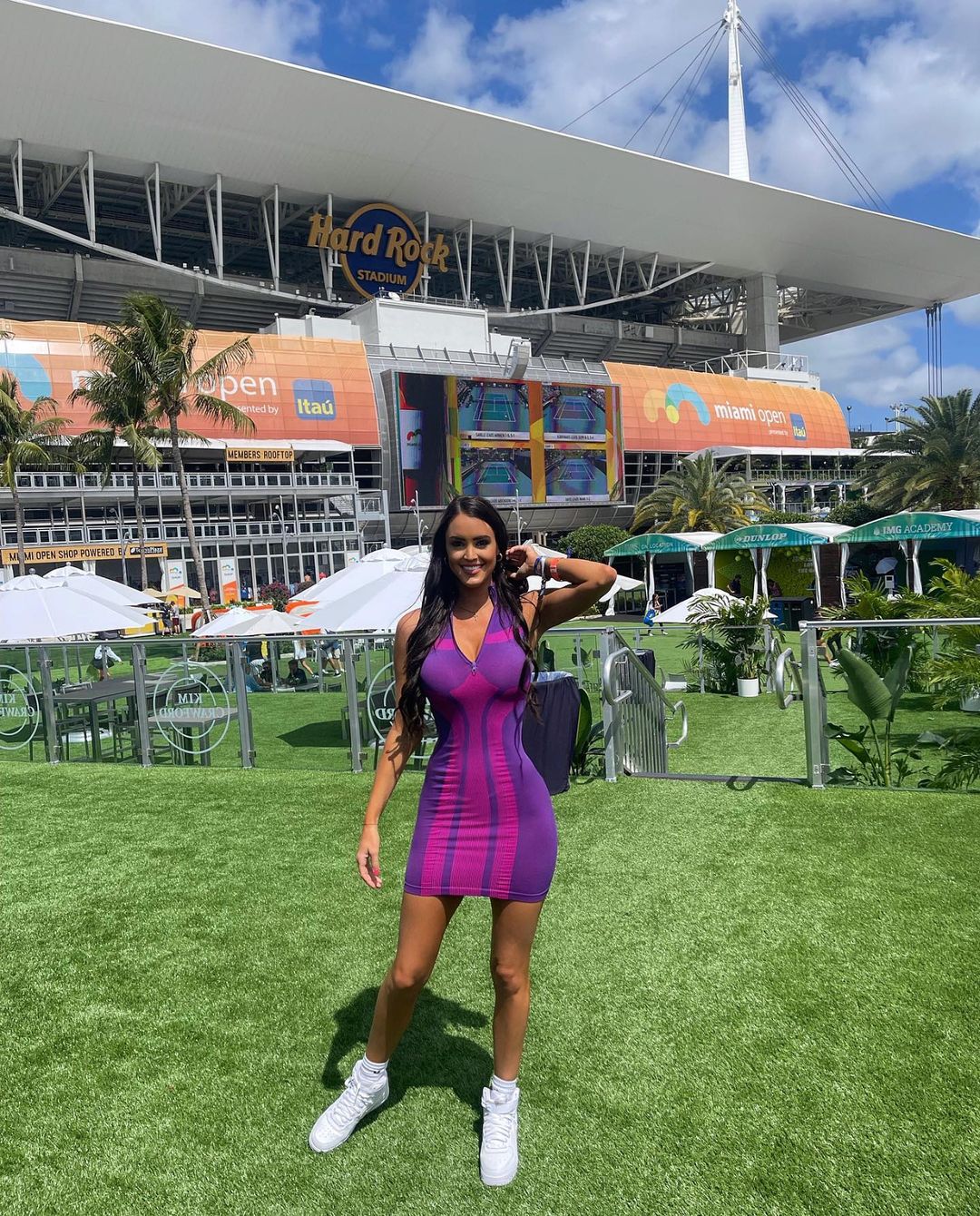 Picture of Rachel Stuhlmann