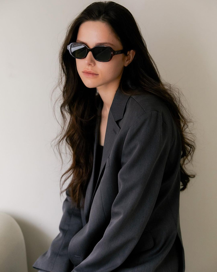 Picture of Lisa Rosh