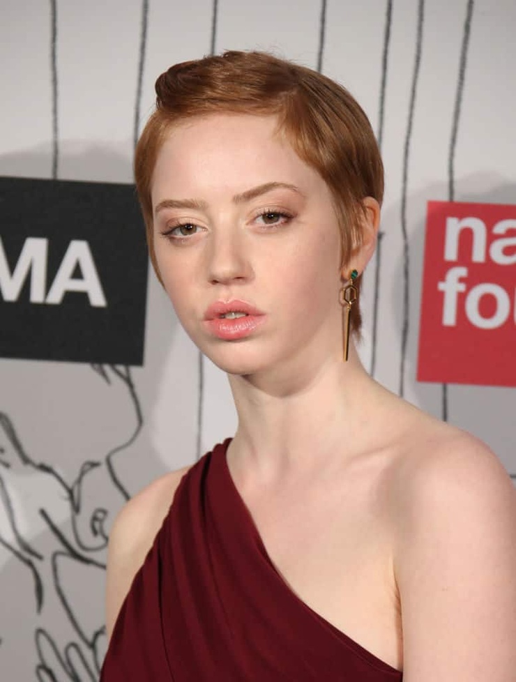 Image of Lily Newmark