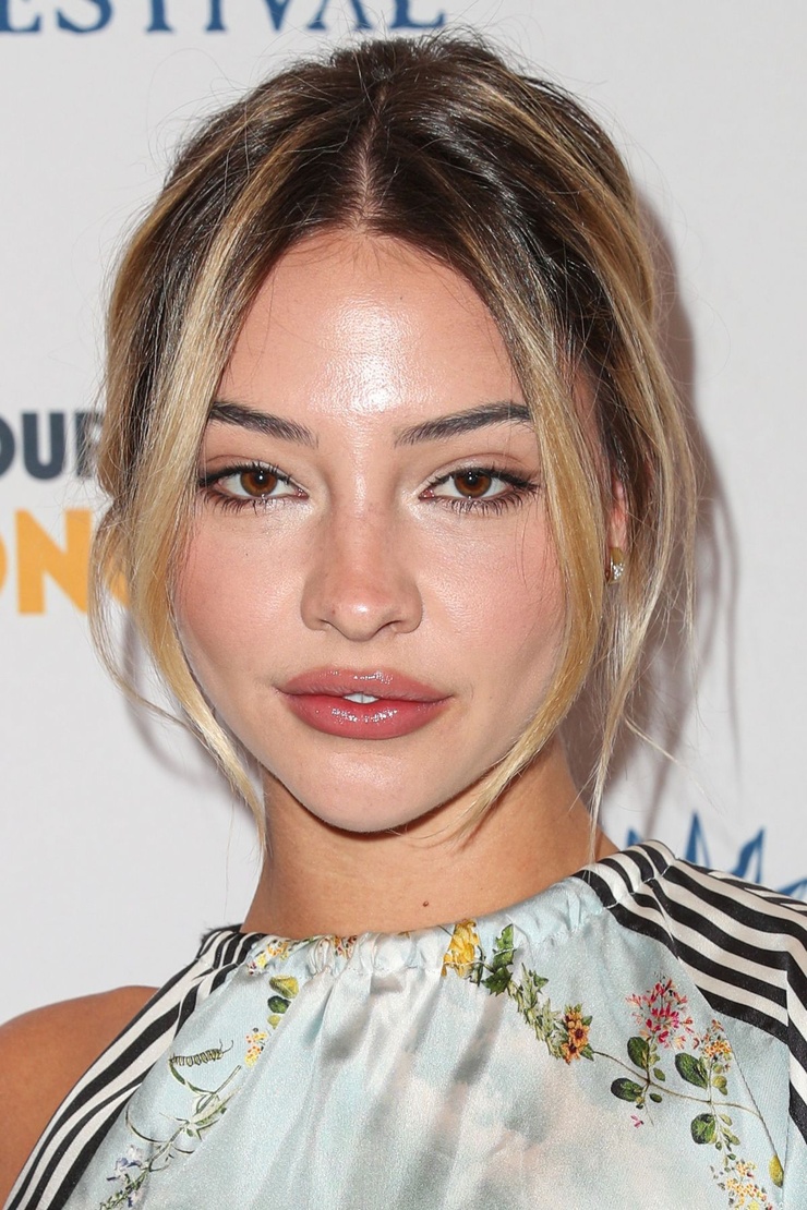 Picture of Madelyn Cline