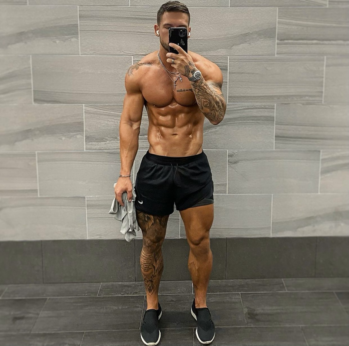 Joss Mooney picture