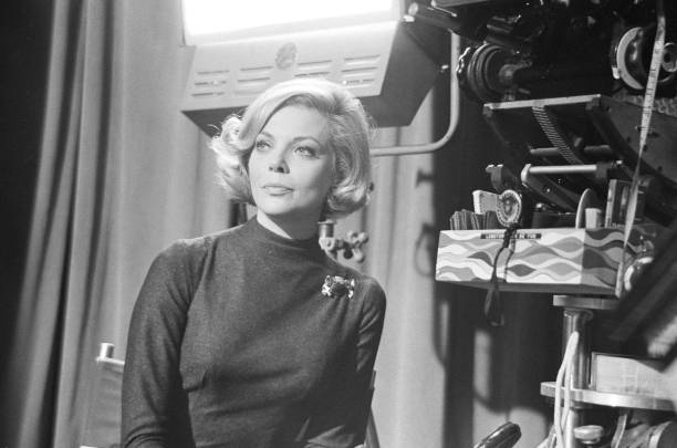 Picture of Barbara Bain