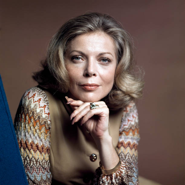 Image of Barbara Bain