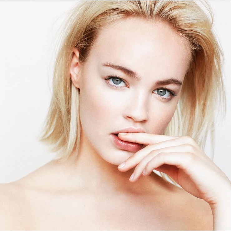 Romi van Renterghem picture