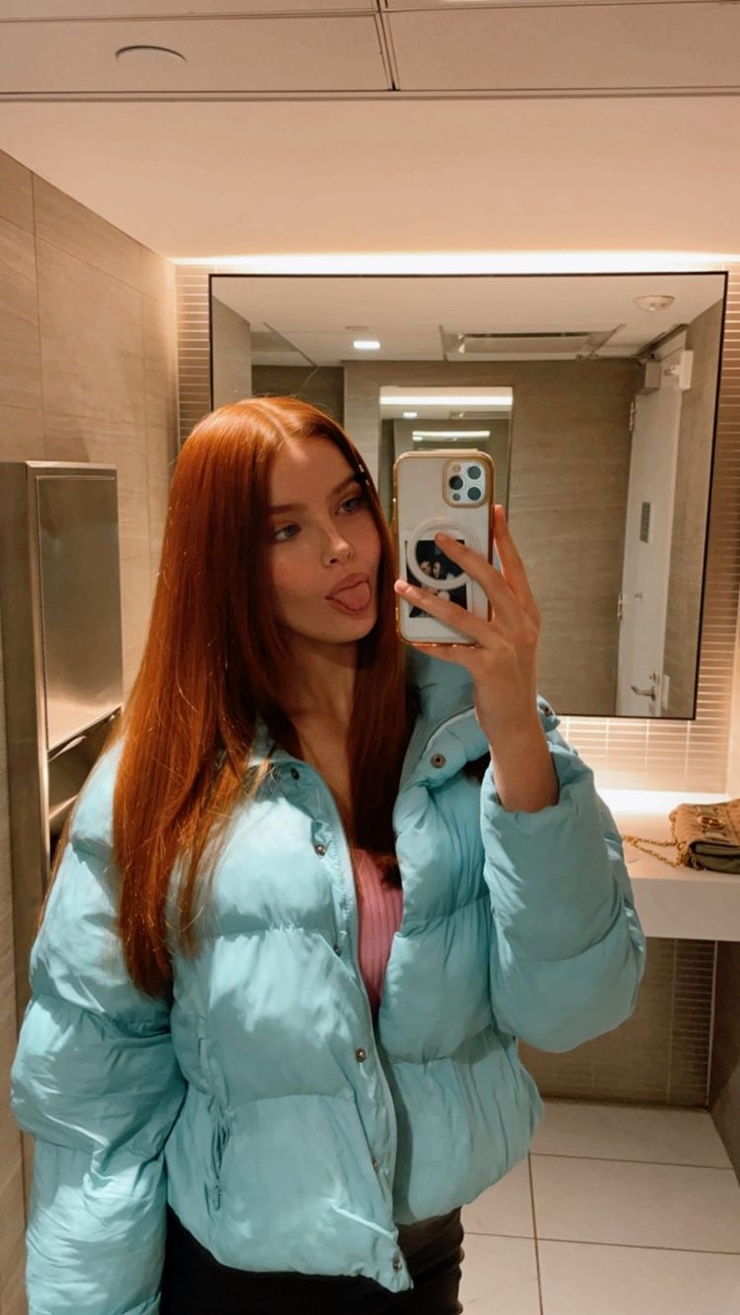 Image of Emily Deyt Aysage