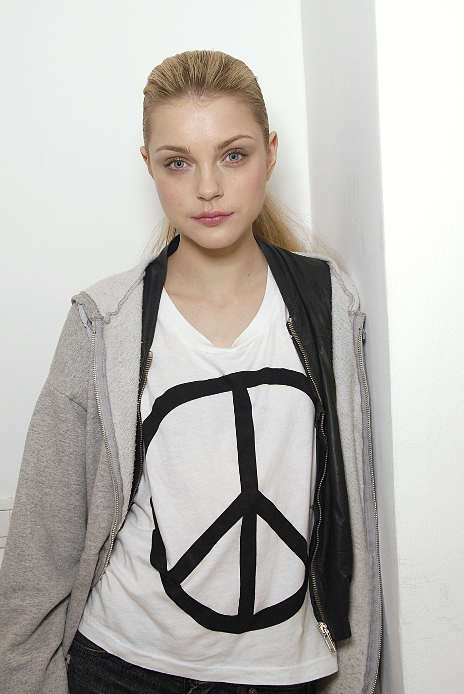 Picture of Jessica Stam