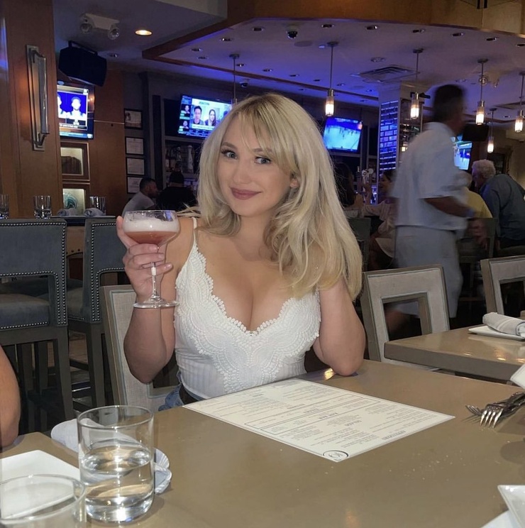 Picture of Kailey Bubblez