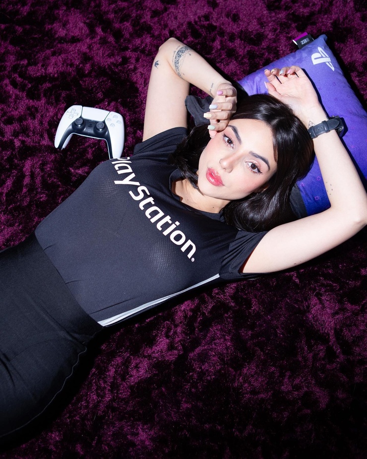 Picture of Nyvi Estephan.