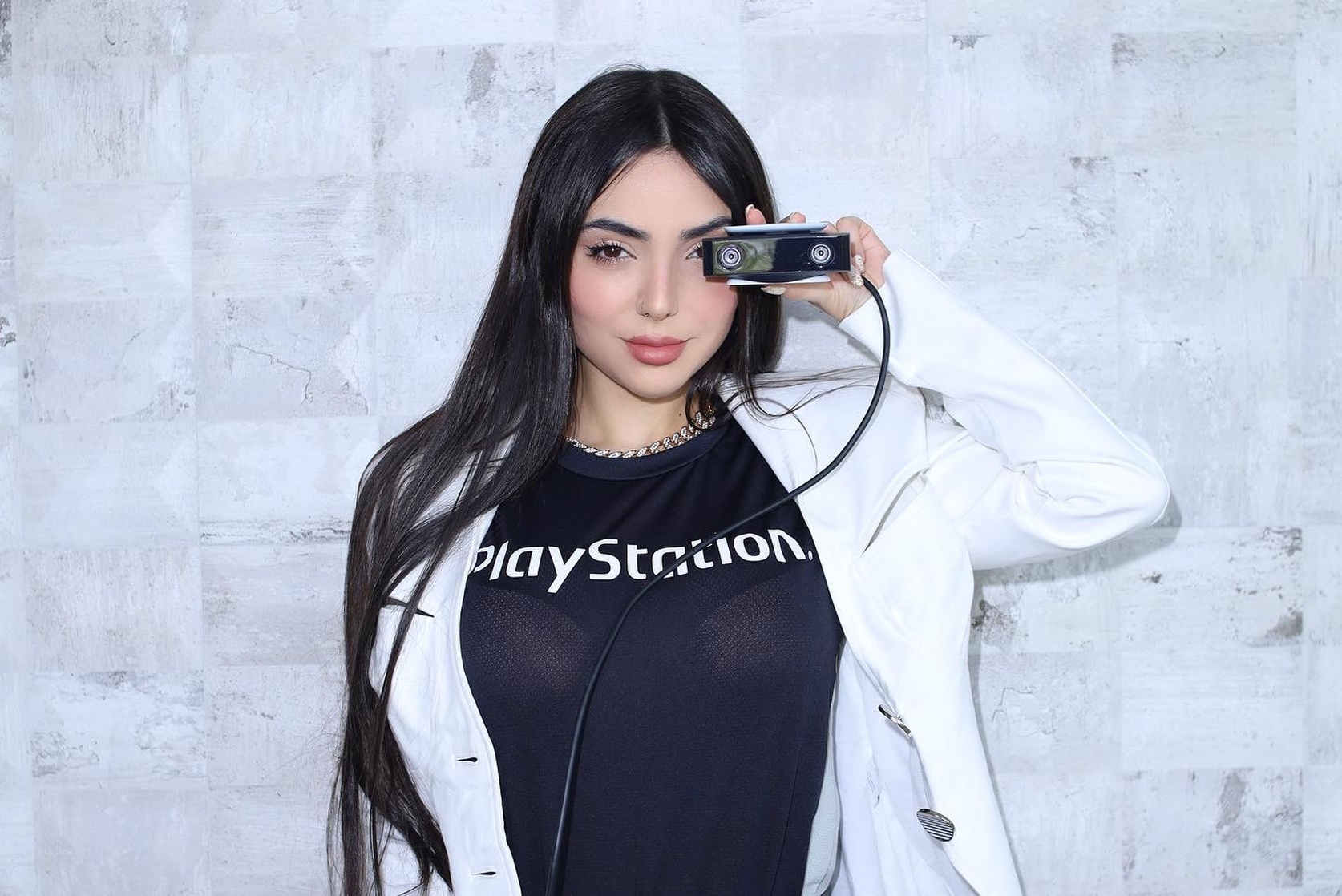 Nyvi Estephan. picture