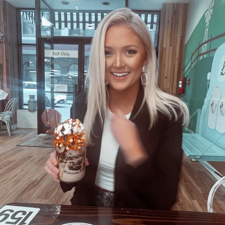 Picture of Tayler Nicole