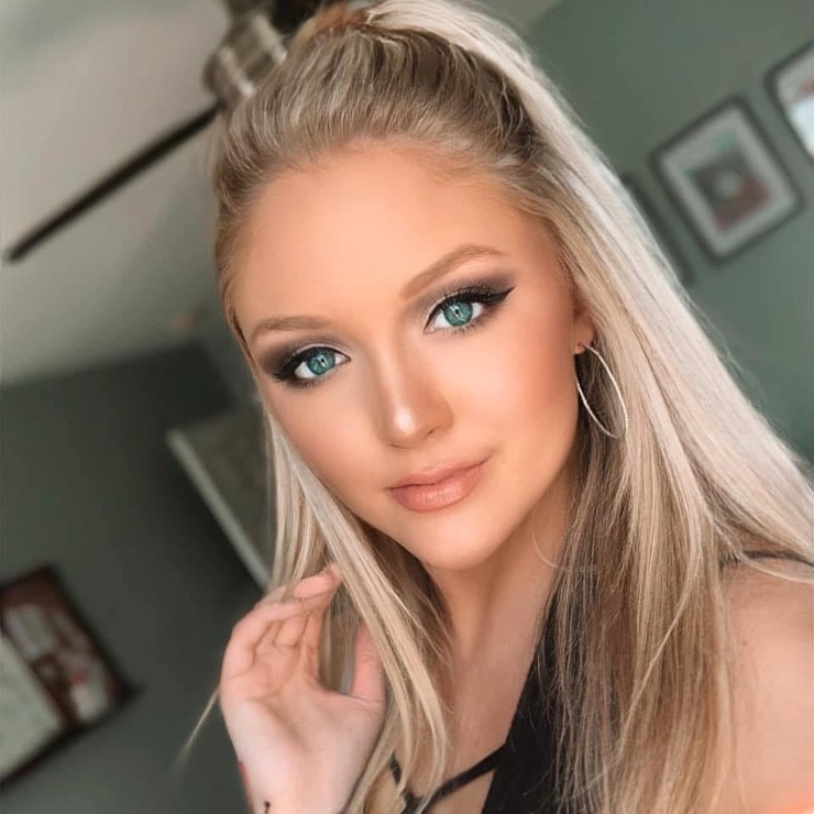 Picture of Tayler Nicole