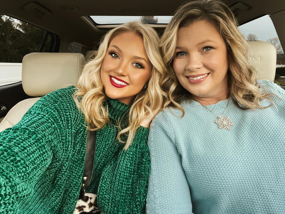 Tayler Nicole picture