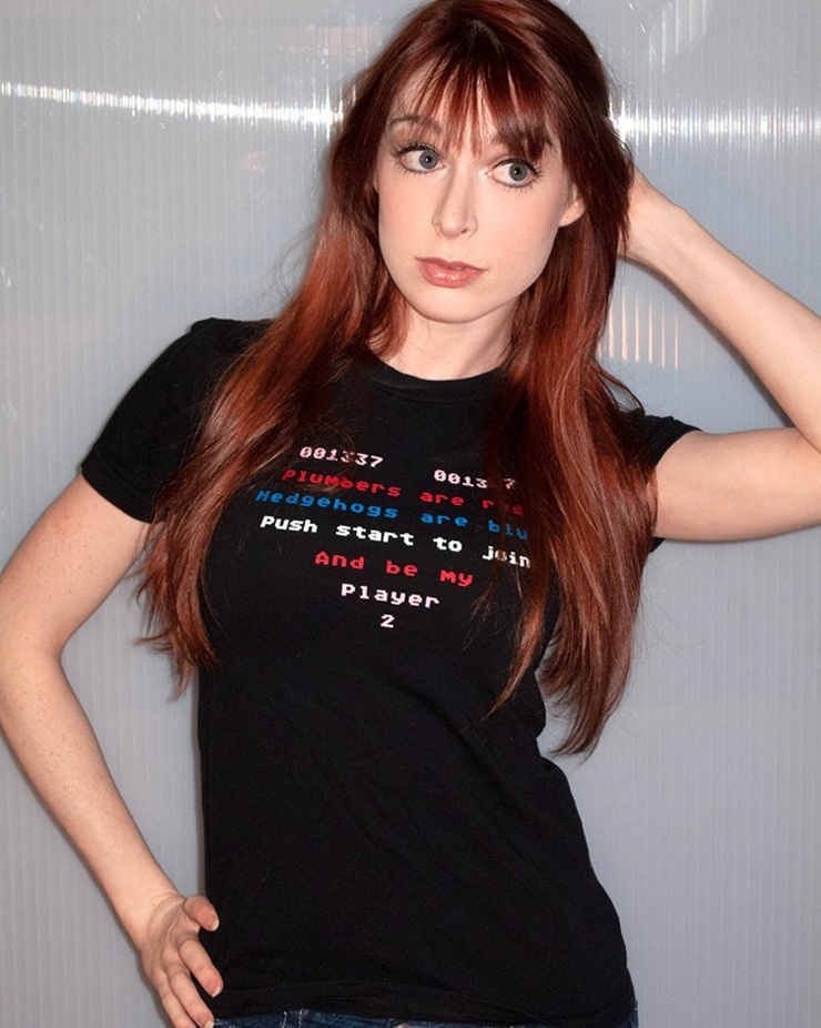 Lisa Foiles Image