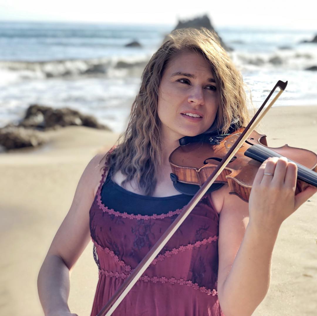 Taylor Davis picture