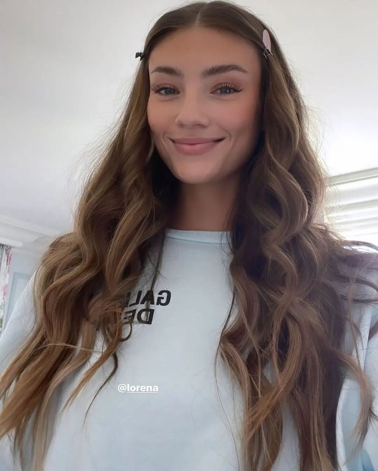 Picture of Lorena RAE