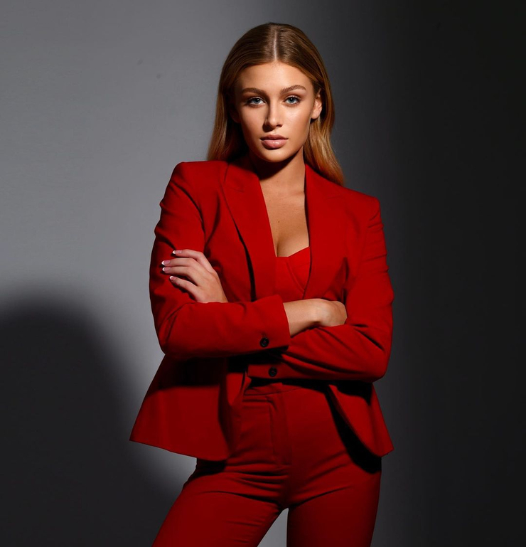Picture of Lexi Gryszowka