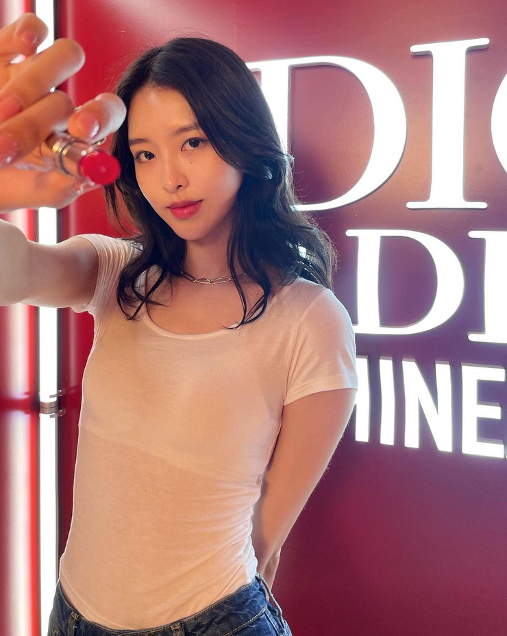 Picture of Heeyeon Kim