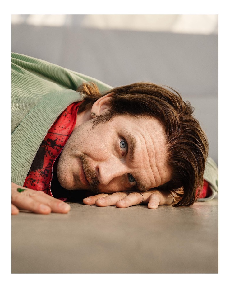 Dan Stevens image