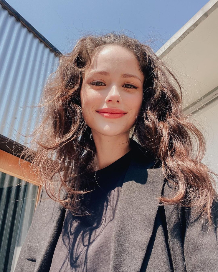 Picture of Lisa Rosh