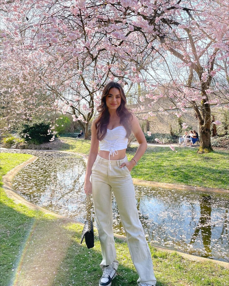 Lara Runarsson image