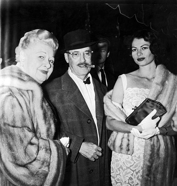 Sophie Tucker, Groucho Marx, Eden Hartford