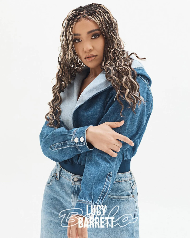 Picture of Lucy Barrett