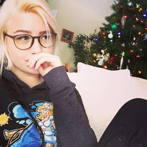 Picture of Tory Weeks