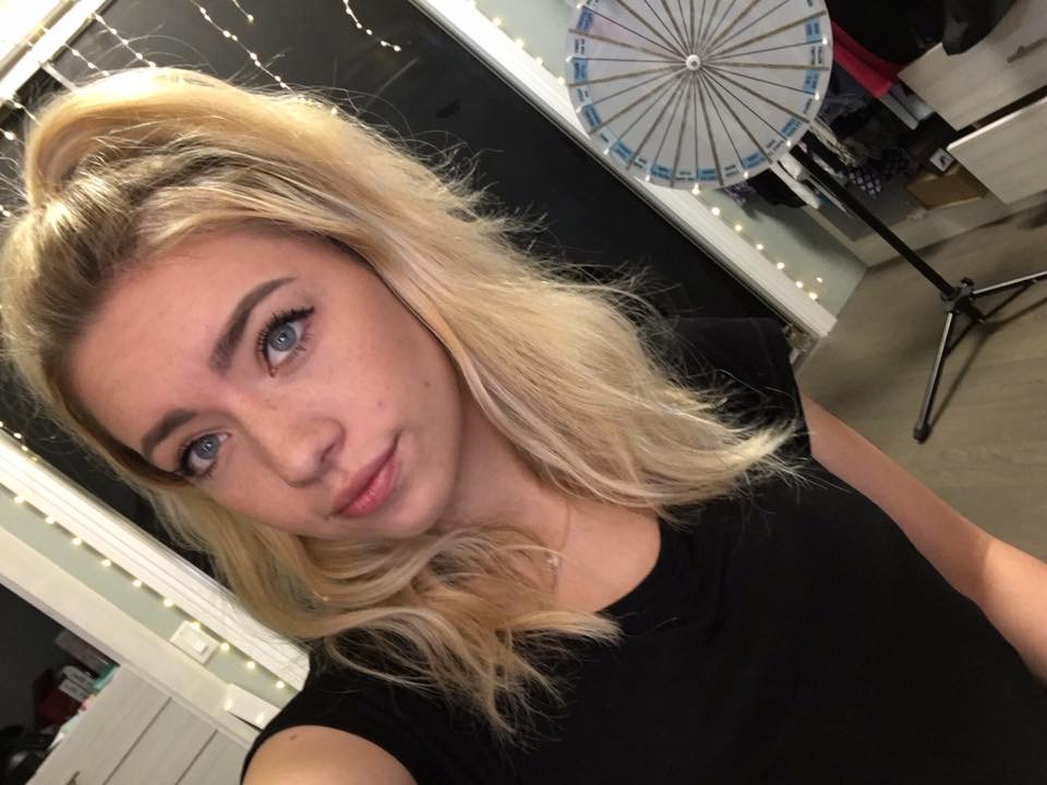 Picture of Tory Weeks