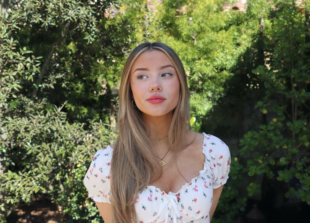 Jessica Treska picture