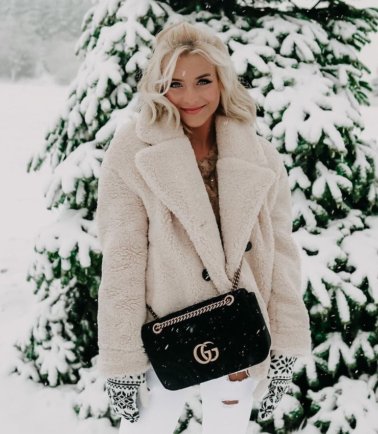 Picture of Elisa Becker