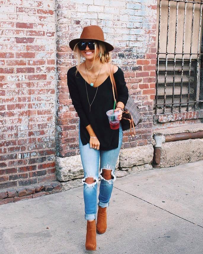 Picture of Shea Leigh Mills