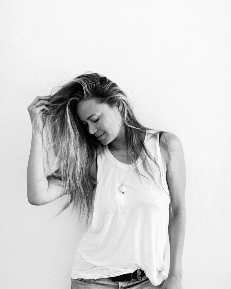 Picture of Moon Bloodgood