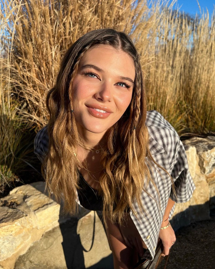 Picture of Victoria Lamas