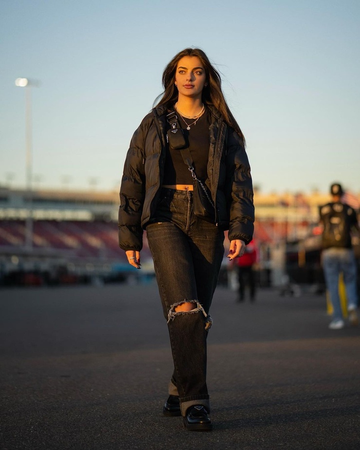 Picture of Toni Breidinger