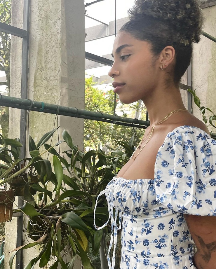 Picture of https://popularbio.com/venus-marquez/