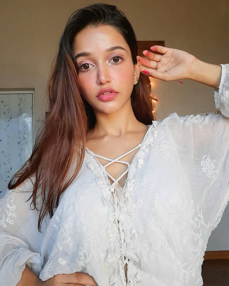 Picture of Anaika Soti