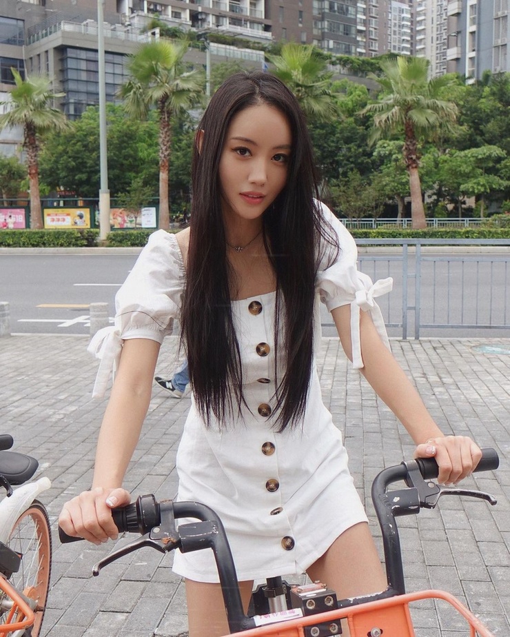 Image of A-Yeon