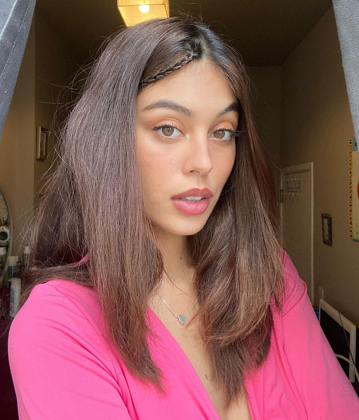 Picture of Thaina Pires