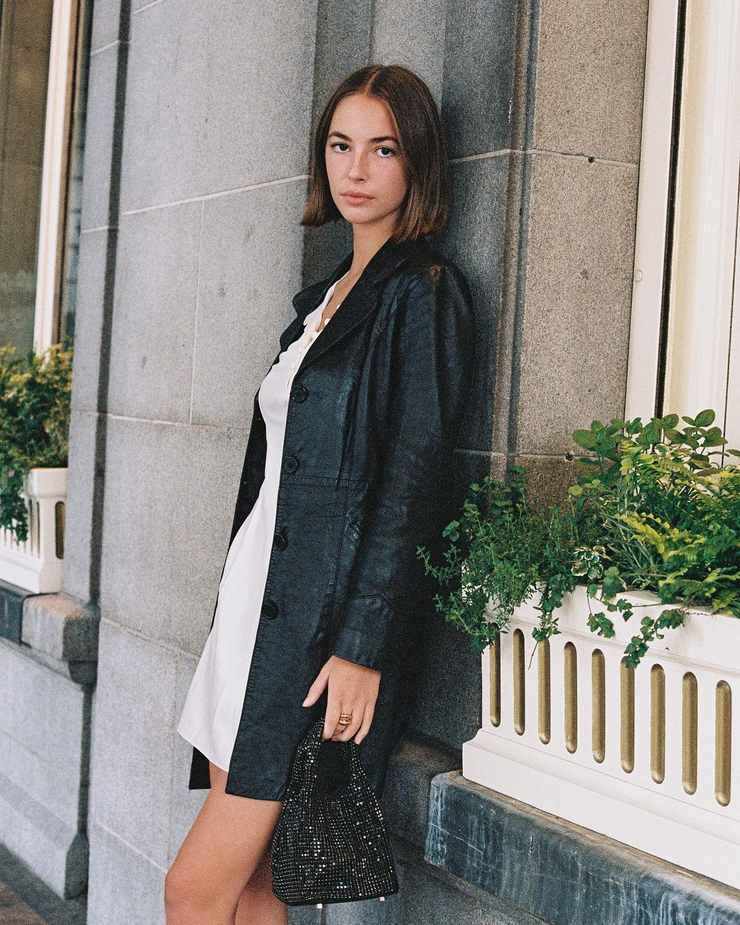 Amelie (model) image